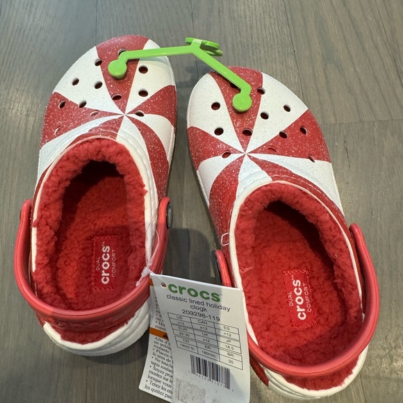CROCS | Shoes | Crocs Kids Festive Red And White Lined Slippers | Poshmark